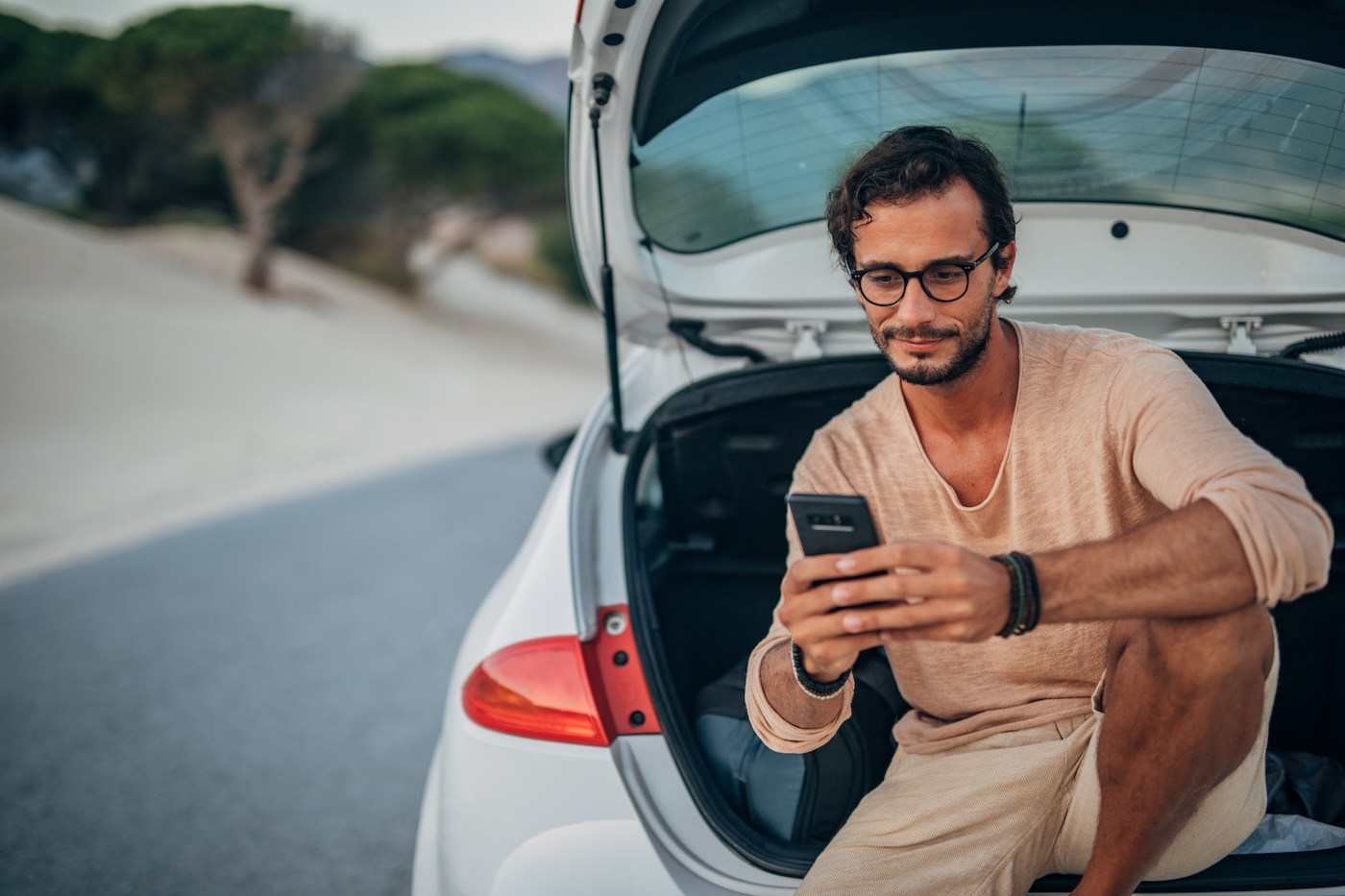 How to Refinance a Car Loan With Bad Credit