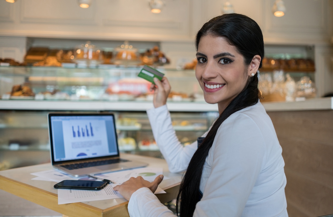 Pros and Cons of Business Credit Cards - Experian