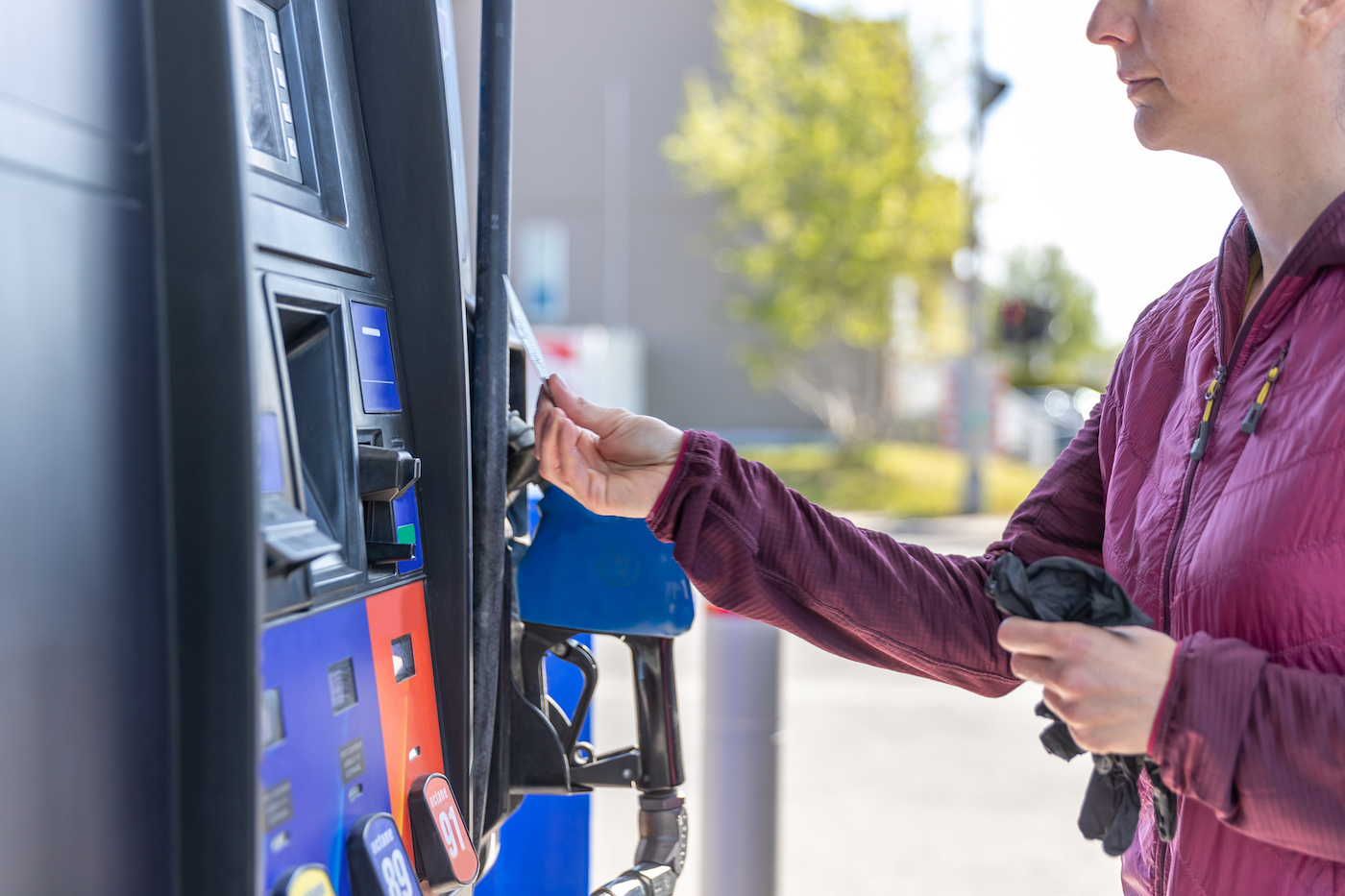 How to Protect Yourself Against Card Skimmers at Gas Stations - Experian