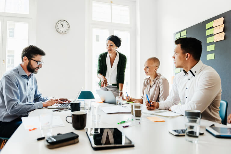 Income & Employment Verification Company for Employers | Experian ...